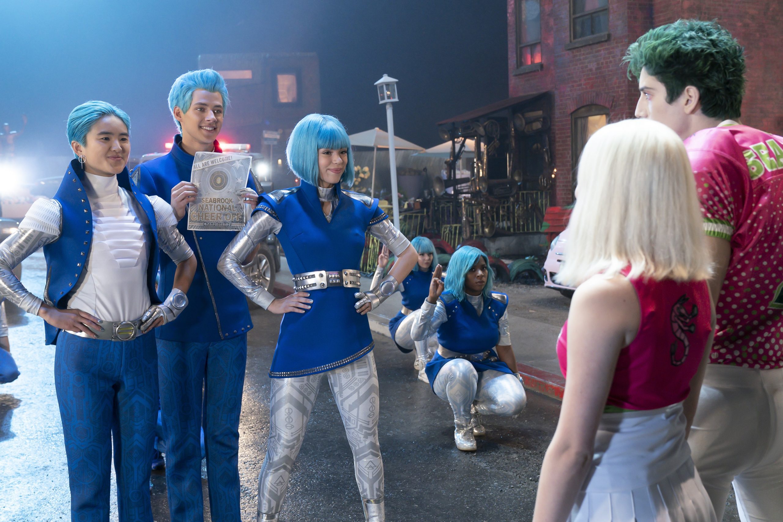 Review: Alien Invasion in Seabrook – ZOMBIES 3 auf Disney+ ...